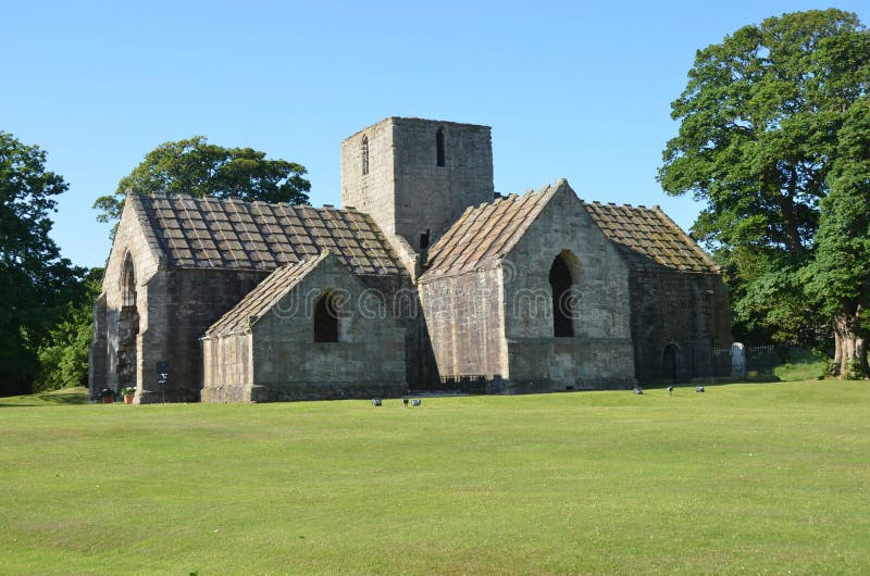 Dunglass Collegiate Church stock image. Image of remains - 32679607