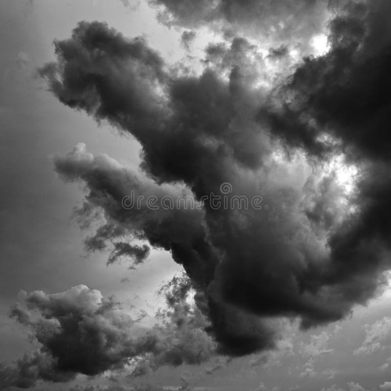 Sturm-Wolken stockbild. Bild von wolken, sturm - 15464675