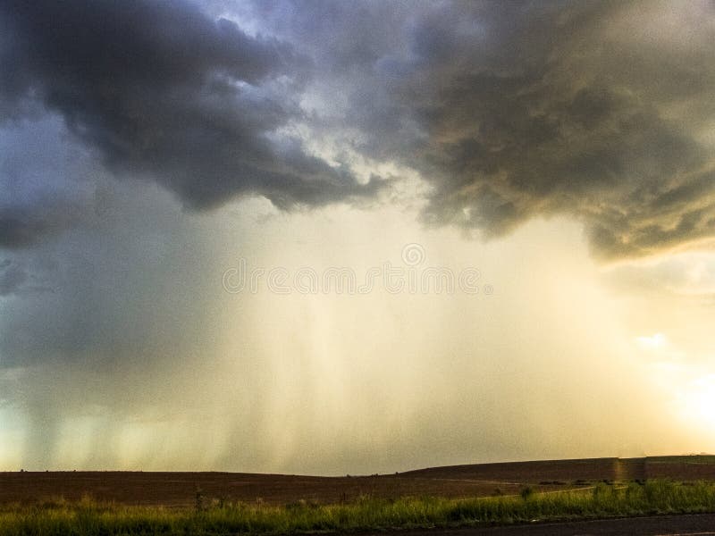 219,993 Regnerisch Fotos - Kostenlose und Royalty-Free Stock-Fotos von ...