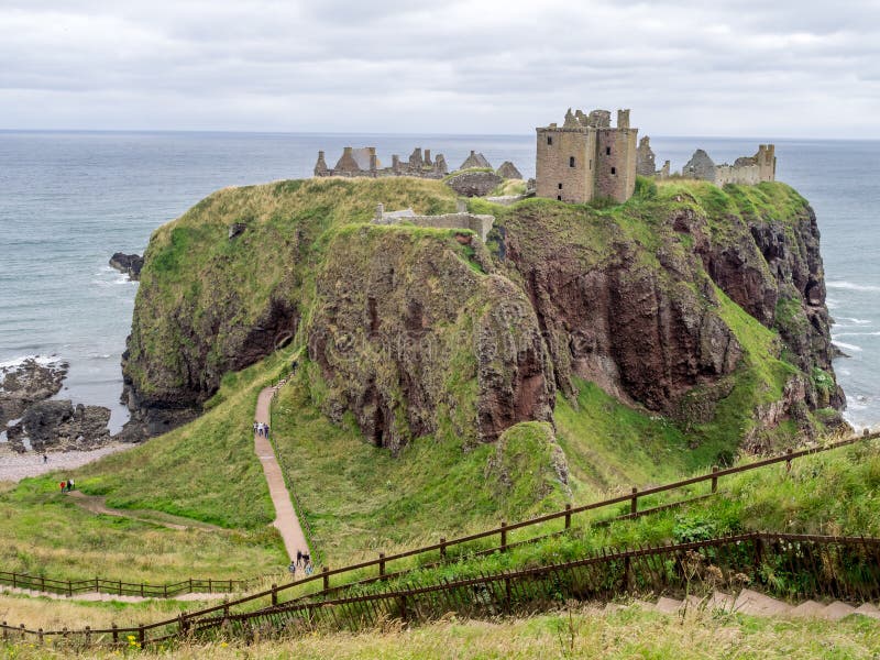 Dunnottar Castle, Scotland stock photo. Image of history - 97473902