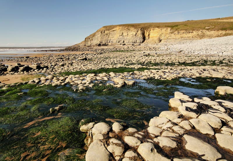 Dunraven Beach, Southerndown Stock Image - Image of water, waves: 20804415