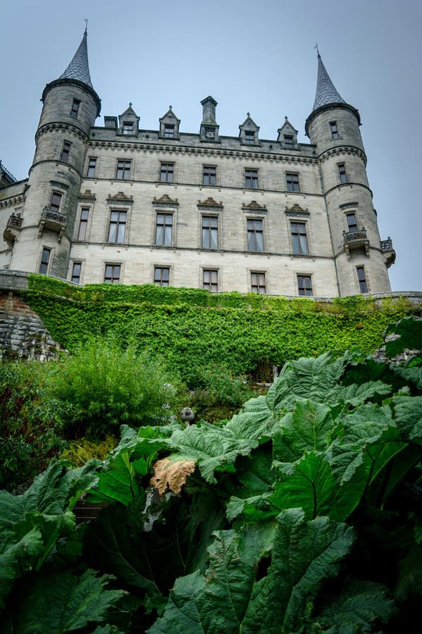Dunrobin castle stock image. Image of spire, united, dunrobin - 70131051