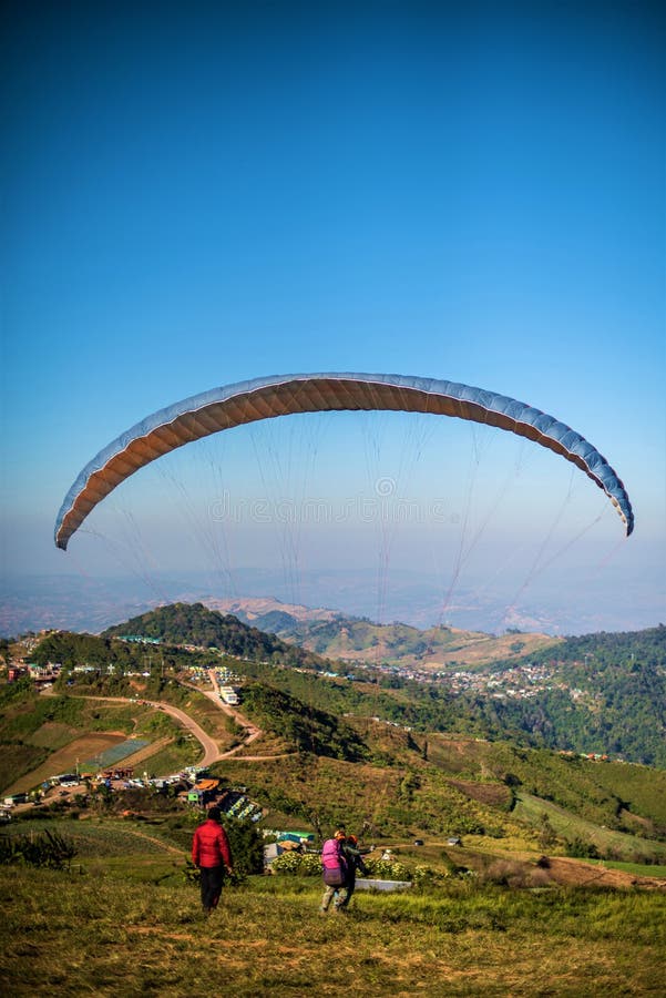 Duo Paraglider Flying Under the Single Wing Stock Photo - Image of ...