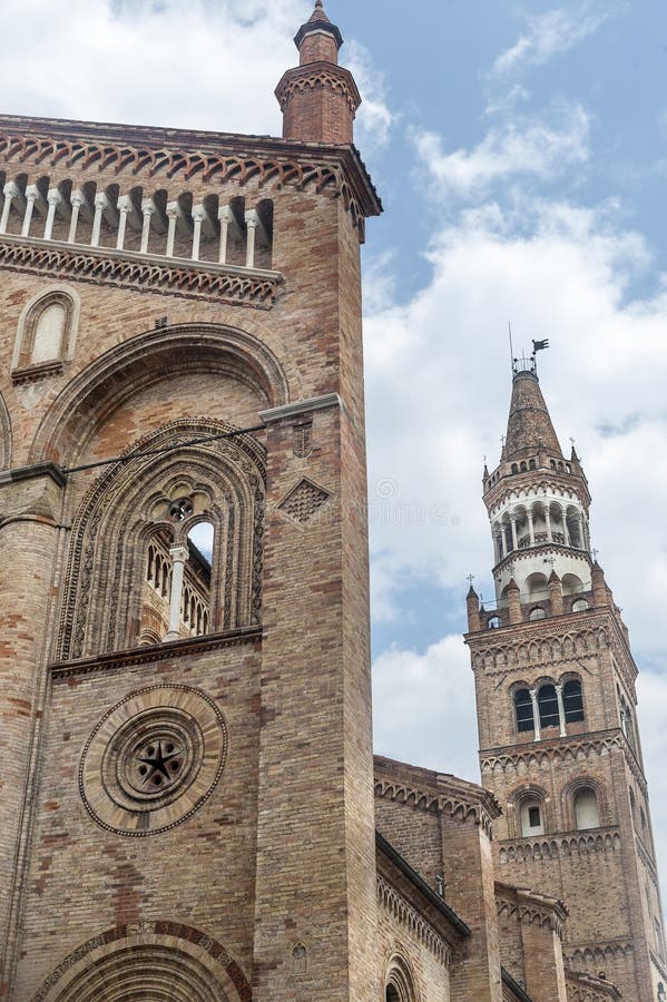 Crema (Italy) stock photo. Image of cremona, building - 28541156