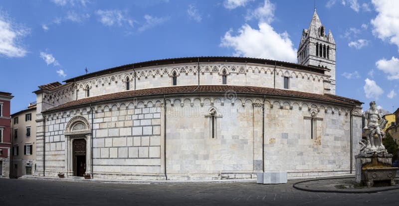 Duomo di Carrara, Italy stock photo. Image of dome, architecture - 79868044