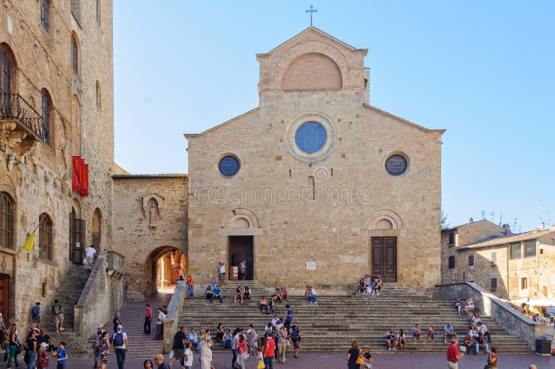 Duomo - San Gimignano redaktionelles stockfoto. Bild von erbe - 91778228