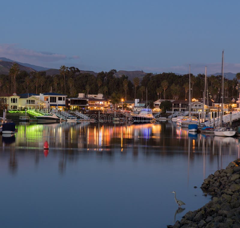 Dure Huizen En Boten Ventura Stock Afbeelding - Image of decoratie ...