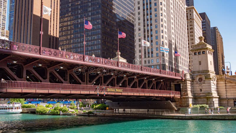 DuSable Bridge in Chicago - CHICAGO, USA - JUNE 11, 2019 Editorial ...