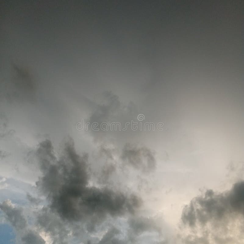 Dusk in the Afternoon ,, White Clouds Covered the Sky ,, the Sun Began ...