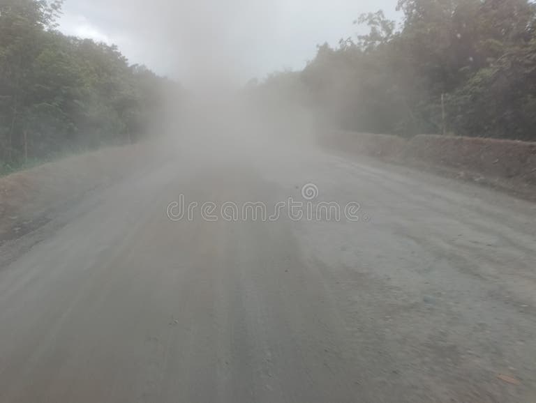 Dusty Roads, Thick Air Pollution Stock Photo - Image of dusty ...
