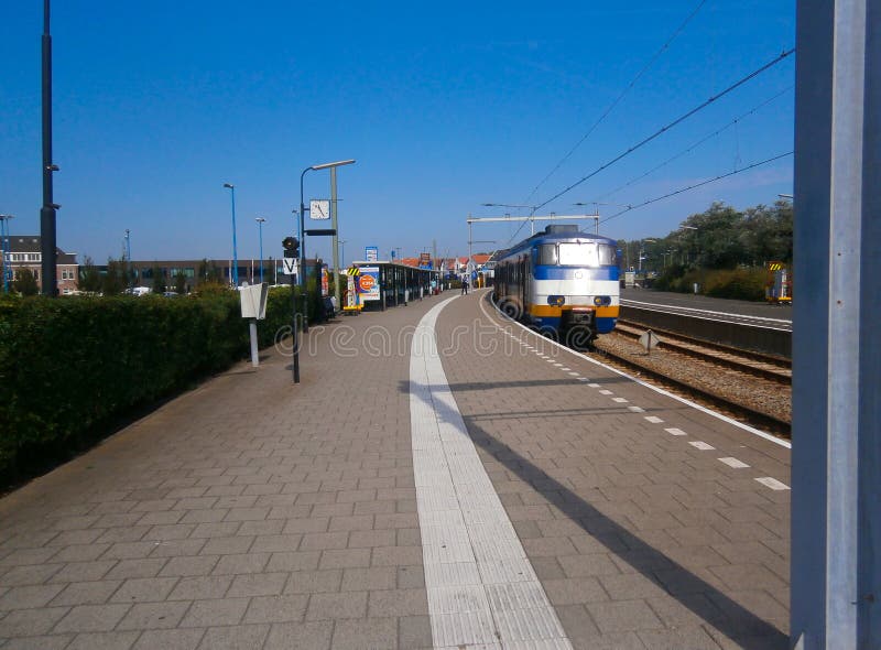 Dutch Railway Station editorial image. Image of sprinter - 58629260