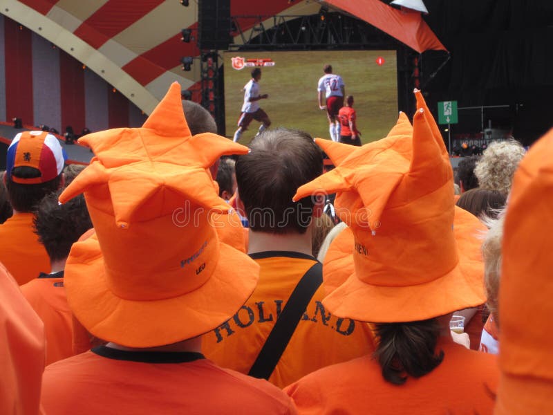 Dutch Soccer Fans editorial image. Image of beverage - 14965885