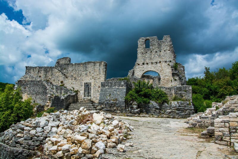 Dvigrad, Istria, Croatia stock image. Image of abandon - 132113277