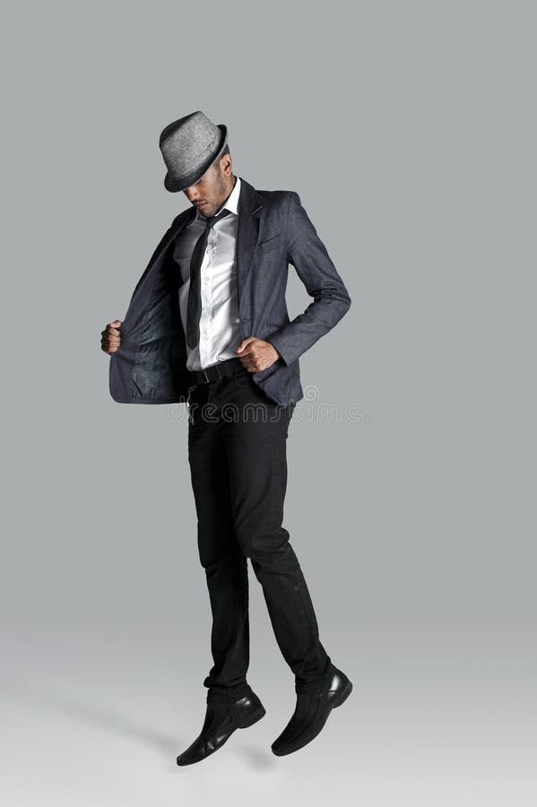 1,501 Dynamic Fashion Model Pose Stock Photos - Free & Royalty-Free ...