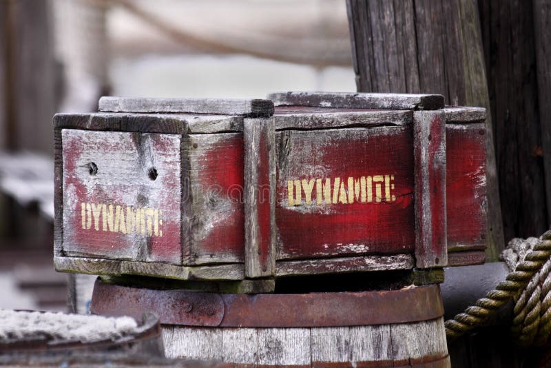 Dynamit stockbild. Bild von zylinder, feuer, feier, dynamit - 34892511