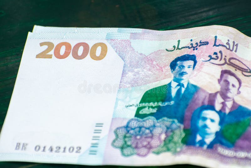 2000 DZD Algerian Paper Currency Stock Photo - Image of background ...
