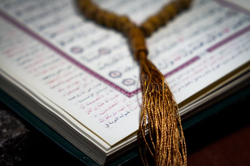 Dzikir , Praying by Count the Prayer Beads. Stock Photo - Image of ...