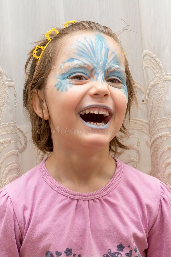 Portrait of Little Girl with Face Painting Stock Afbeelding - Image of ...