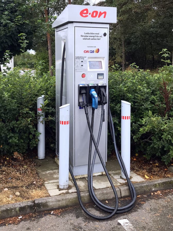 E.on Electric Vehicle Charging Point Editorial Photo - Image of power ...