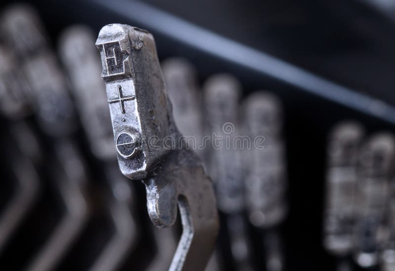 E Hammer - Old Manual Typewriter - Cold Blue Filter Stock Photo - Image ...