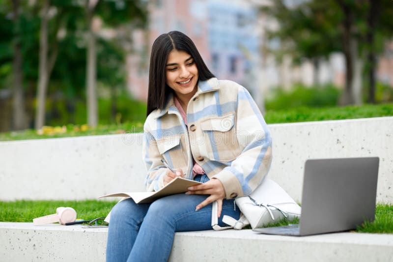 E-learning Concept. Cheerful Teen Student Girl Learning Outdoors ...