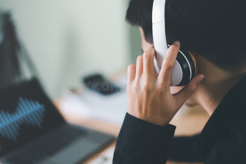 E-learning,online Internet Education and Learning,learning New Things ...