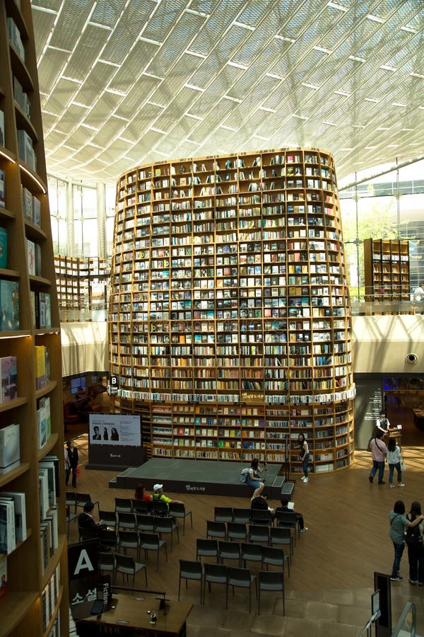Amazing Library in Coex Mall in South Korea Immagine Stock Editoriale ...