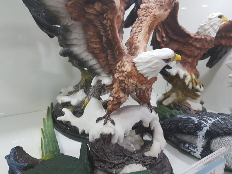 Eagle model statue photo stock image. Image of wing - 257657407