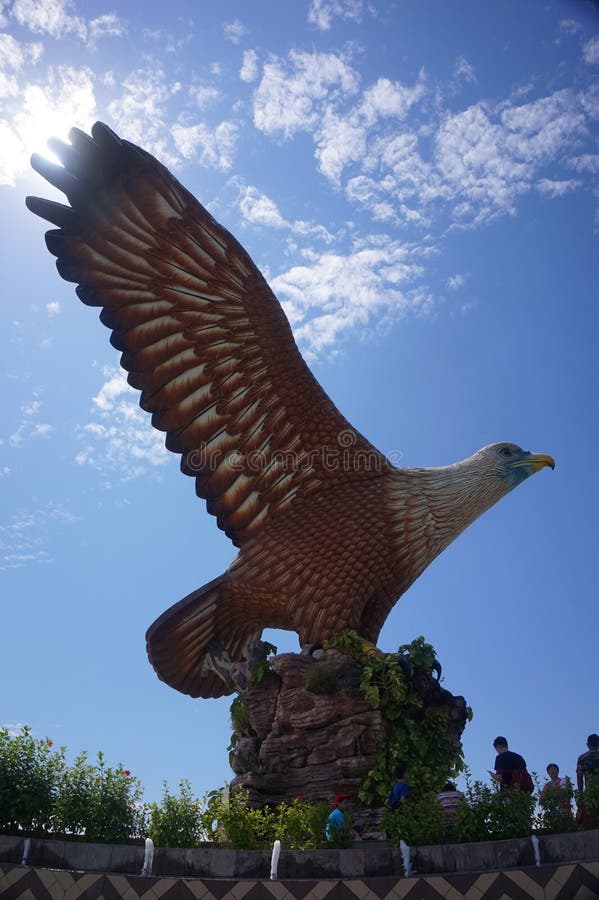 Eagle Square at Langkawi Malaysia Editorial Image - Image of landwarks ...