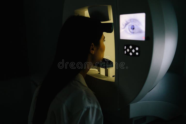 Early Glaucoma Detection through Perimetry Testing at an Ophthalmology ...