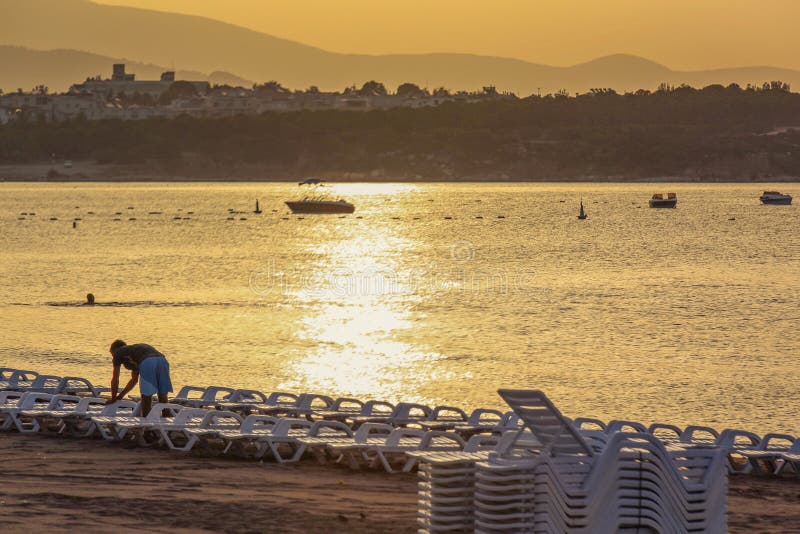 Early morning editorial photo. Image of coast, early - 103830481