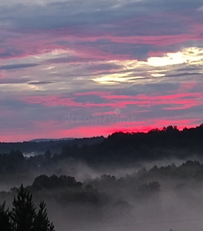 Early morning pink sky stock image. Image of sunlight - 253265883