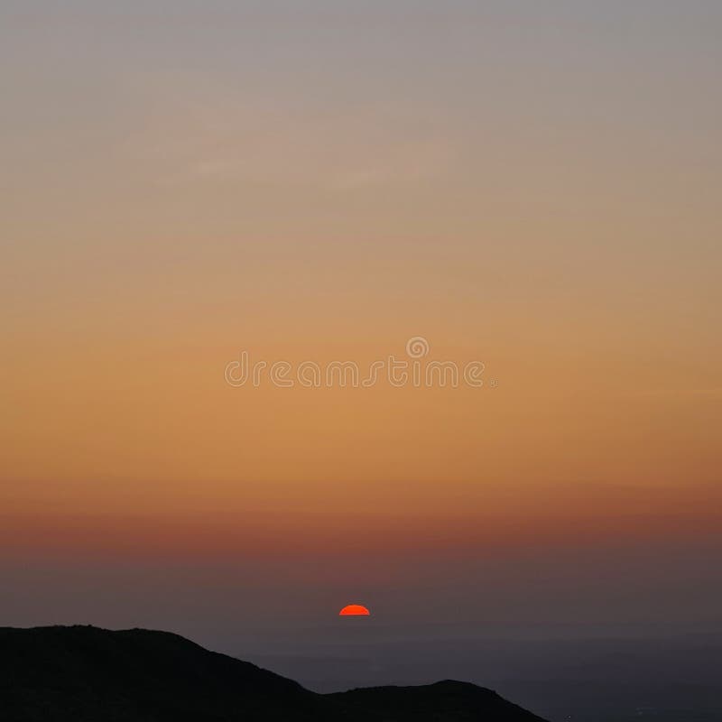 Early morning rising sun stock photo. Image of suncolour - 268104586