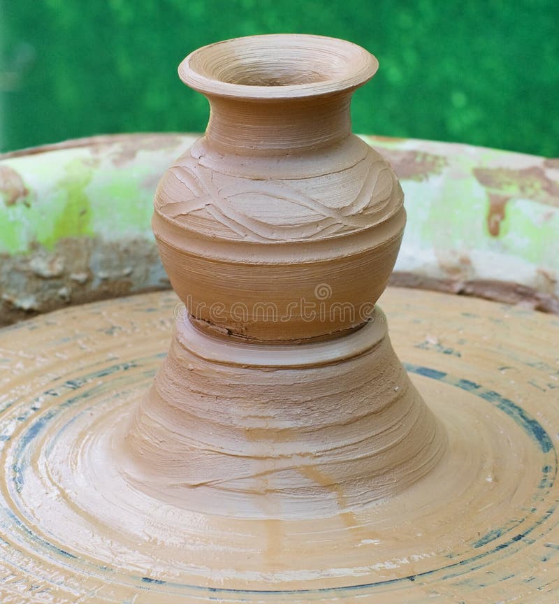 An earthen jar stock image. Image of potter, creativity - 26346457