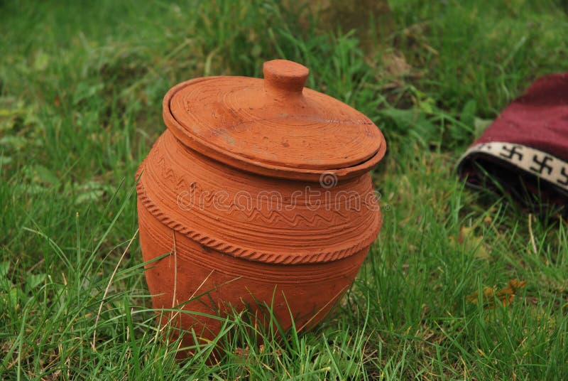 Earthenware medieval jar stock photo. Image of craftsmanship - 49663294