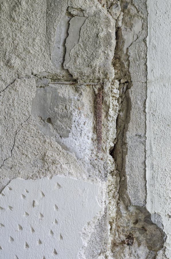 Earthquake Damage Failure Column Stock Image - Image of botchery ...