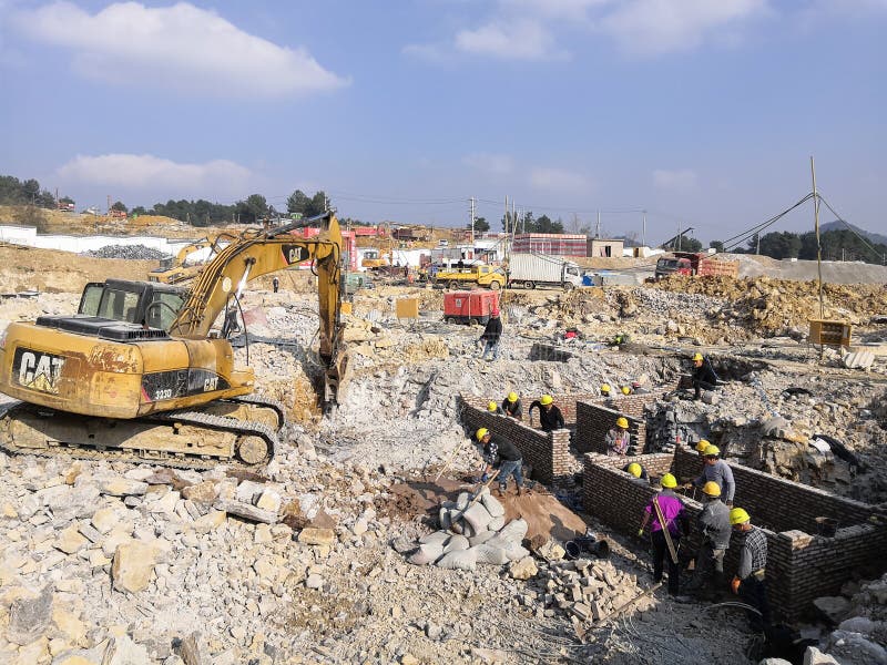 Earthwork stock image. Image of power, sand, load, lifted - 18924045