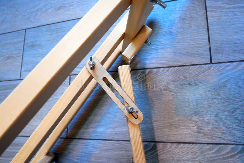 An Easel for Drawing. Details and Close-up. Assembling an Easel for ...