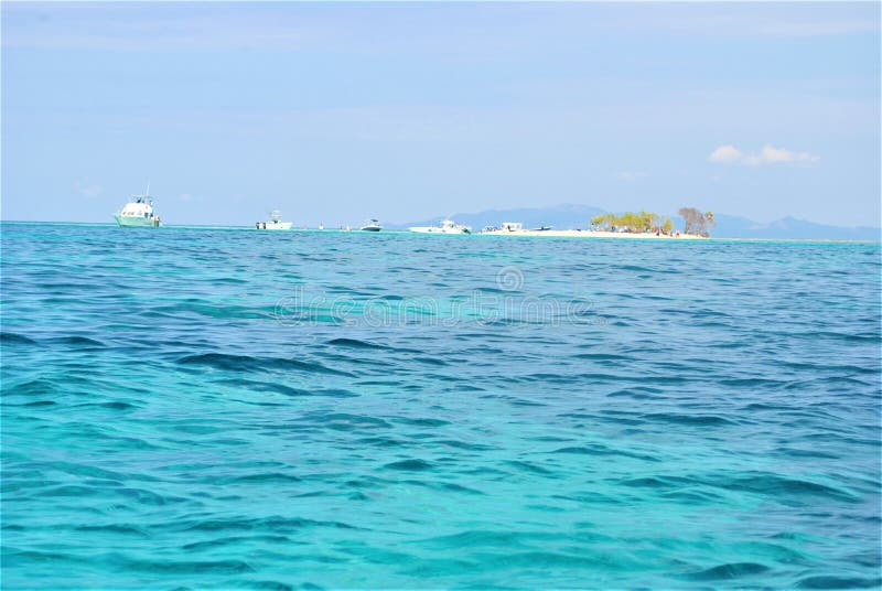 East end roatan pigeon cay stock image. Image of roatan - 146213677