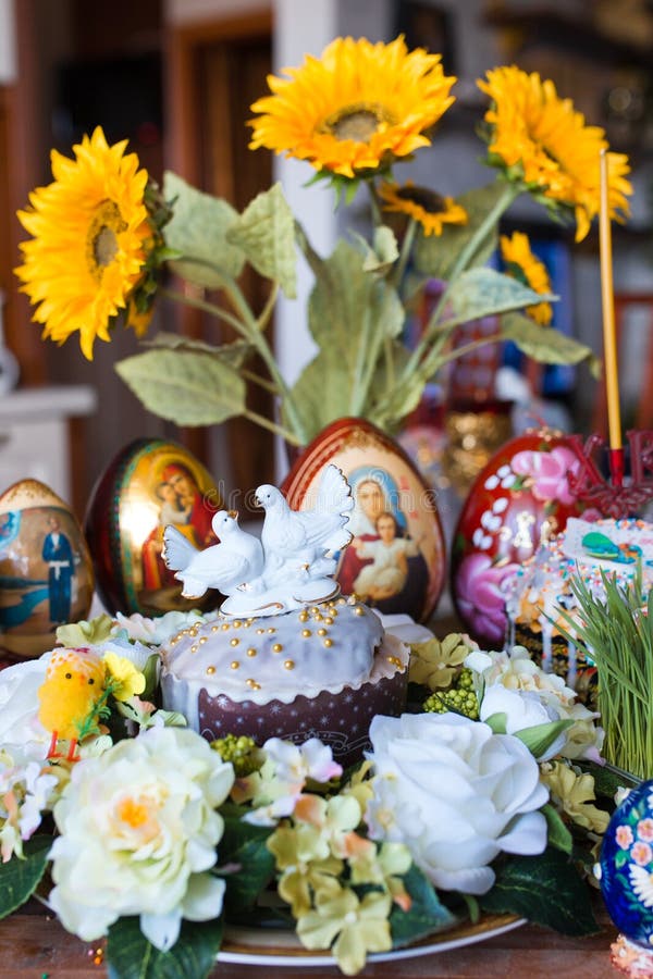 Easter bread stock photo. Image of grass, decor, gastronomy - 30967186