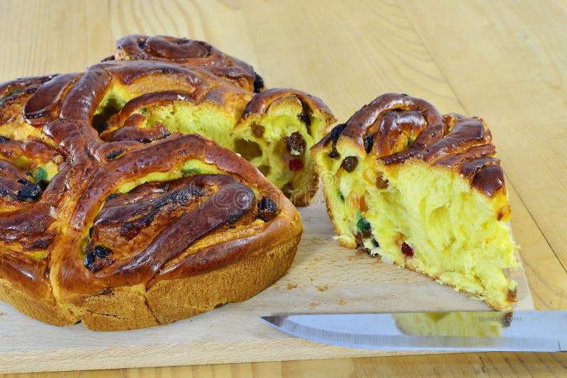 Sweet bread sliced stock image. Image of dessert, raisins - 38430259