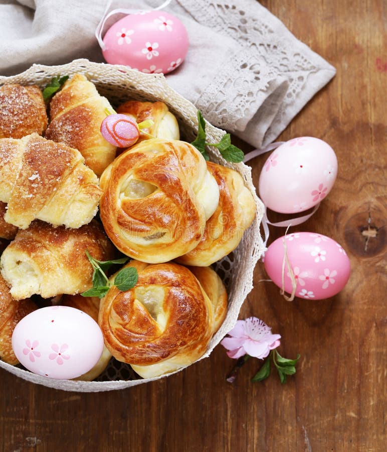 Easter Buns and Painted Eggs Stock Photo - Image of breakfast, cake ...