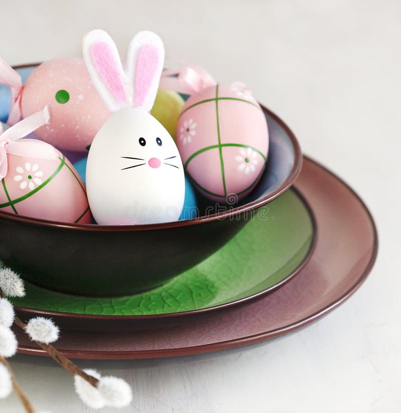 Easter Egg Shell Decoration Stock Image - Image of celebration, plants ...