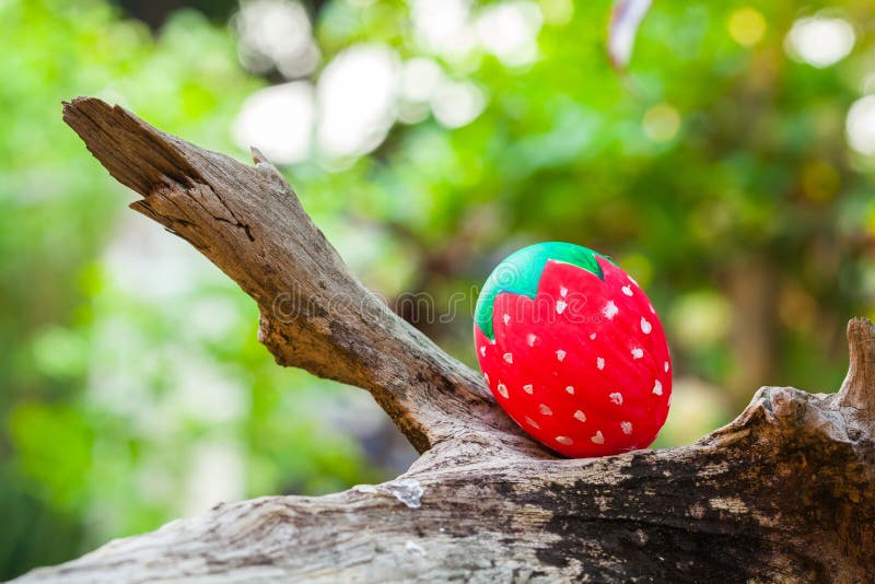 Easter egg on old tree stock image. Image of season, decoration - 89583451