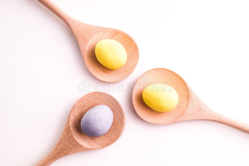 Easter egg on spoon stock image. Image of eggs, color - 49995663