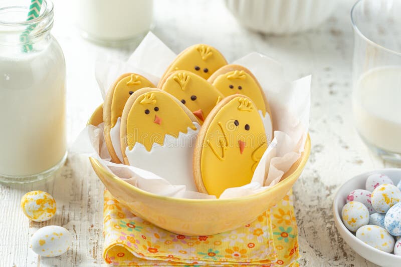 Easter Funny Chicken Chicks Icing Cookies Stock Photos - Free & Royalty ...