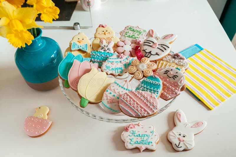 Easter Gingerbread Cookies stock image. Image of icing - 86900583