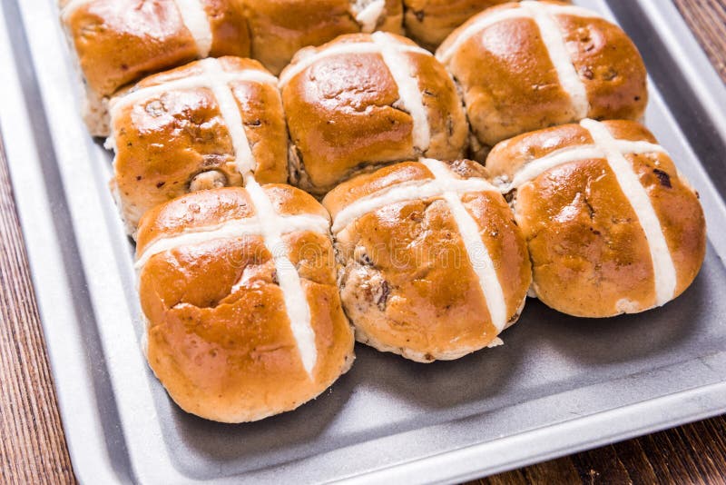 Easter Hot Cross Bun on Tray Stock Image - Image of breakfast ...