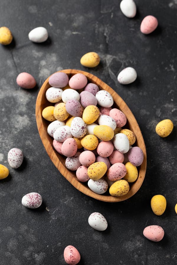 Easter Mini Eggs, Chocolate Candy in Wooden Bowl Stock Image - Image of ...