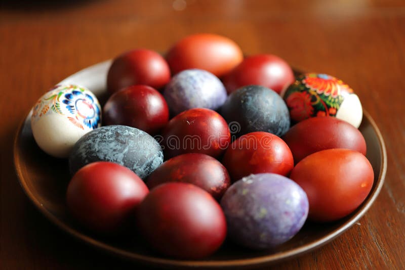 3 Maroon Easter Eggs, 3 Maroon Easter Eggs Stock Image - Image of ...
